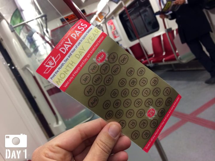 Dia 1: TTC Day Pass – Gaby no Canadá